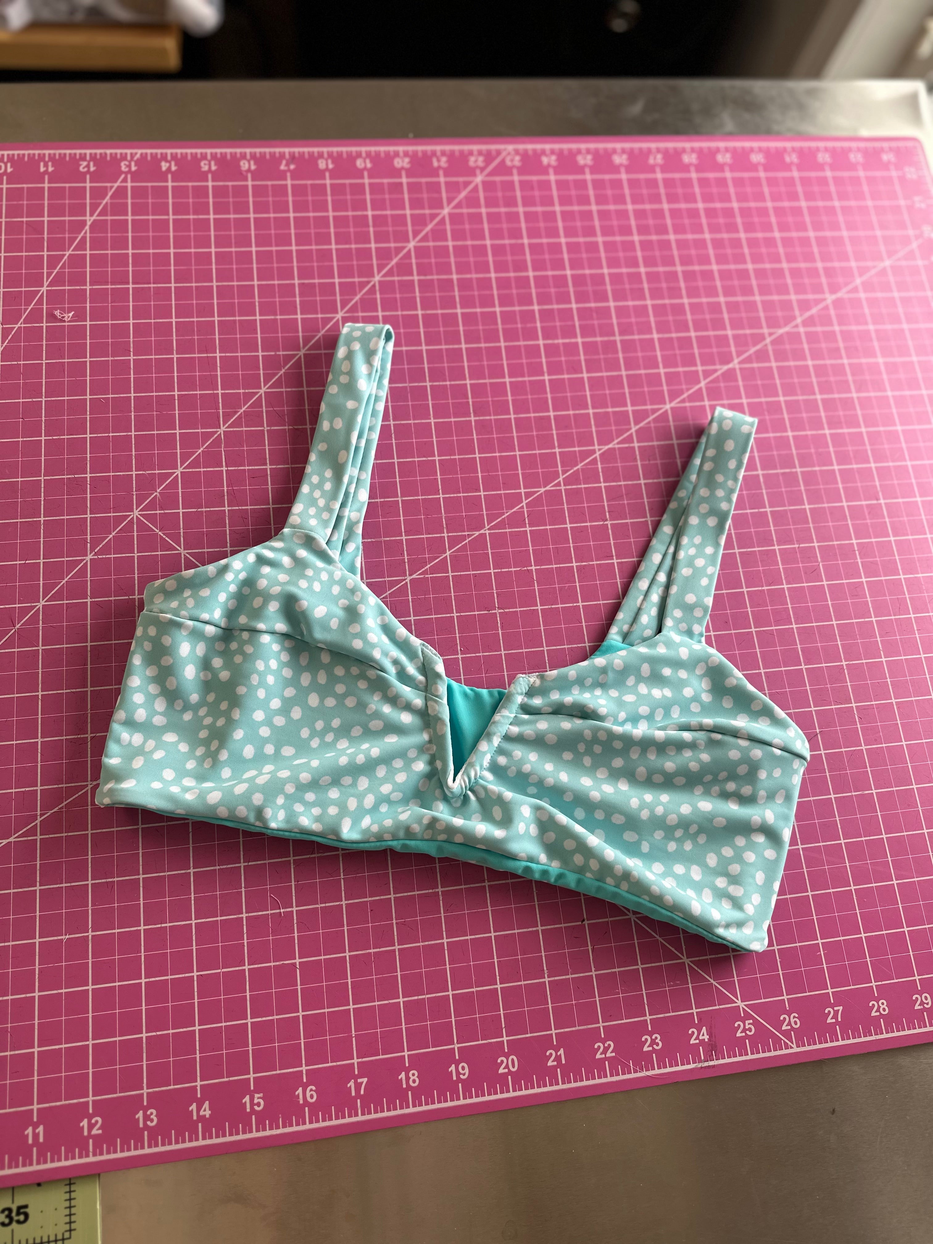 Chloe Top (Digital) – Edgewater Avenue